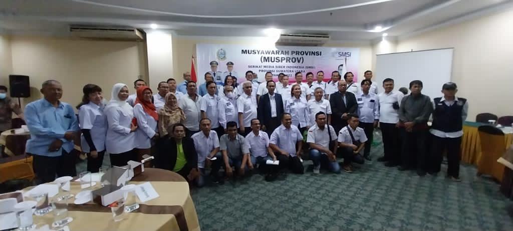 Erris Napitupulu Terpilih Aklamasi Jadi Ketua SMSI Sumut 2022-2027 ... Erris Napitupulu Terpilih Aklamasi Jadi Ketua SMSI Sumut 2022-2027 ...